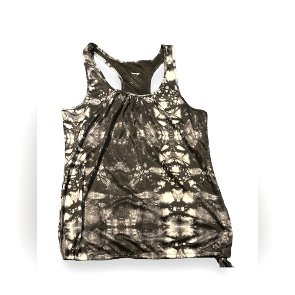 Danskin Now | Tops | Danskin Now Tank Top Womens Medium Drimore Loose ...